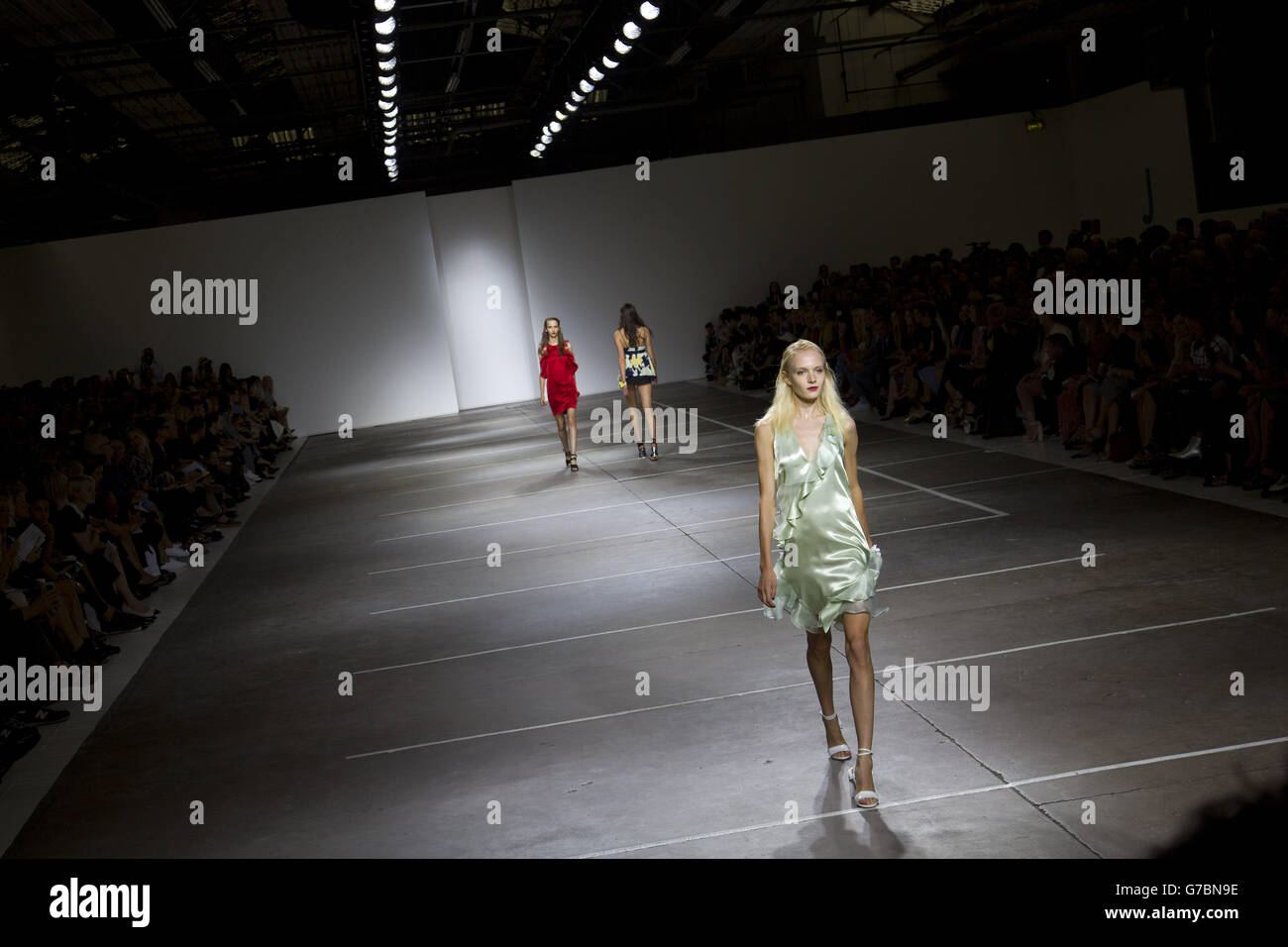 Topshop catwalk - London Fashion Week 2014 Stock Photo - Alamy