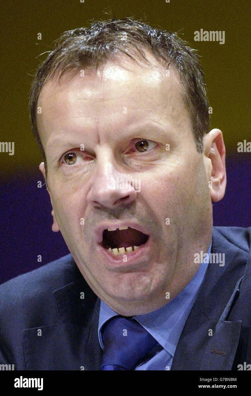 Pete wishart hi-res stock photography and images - Alamy