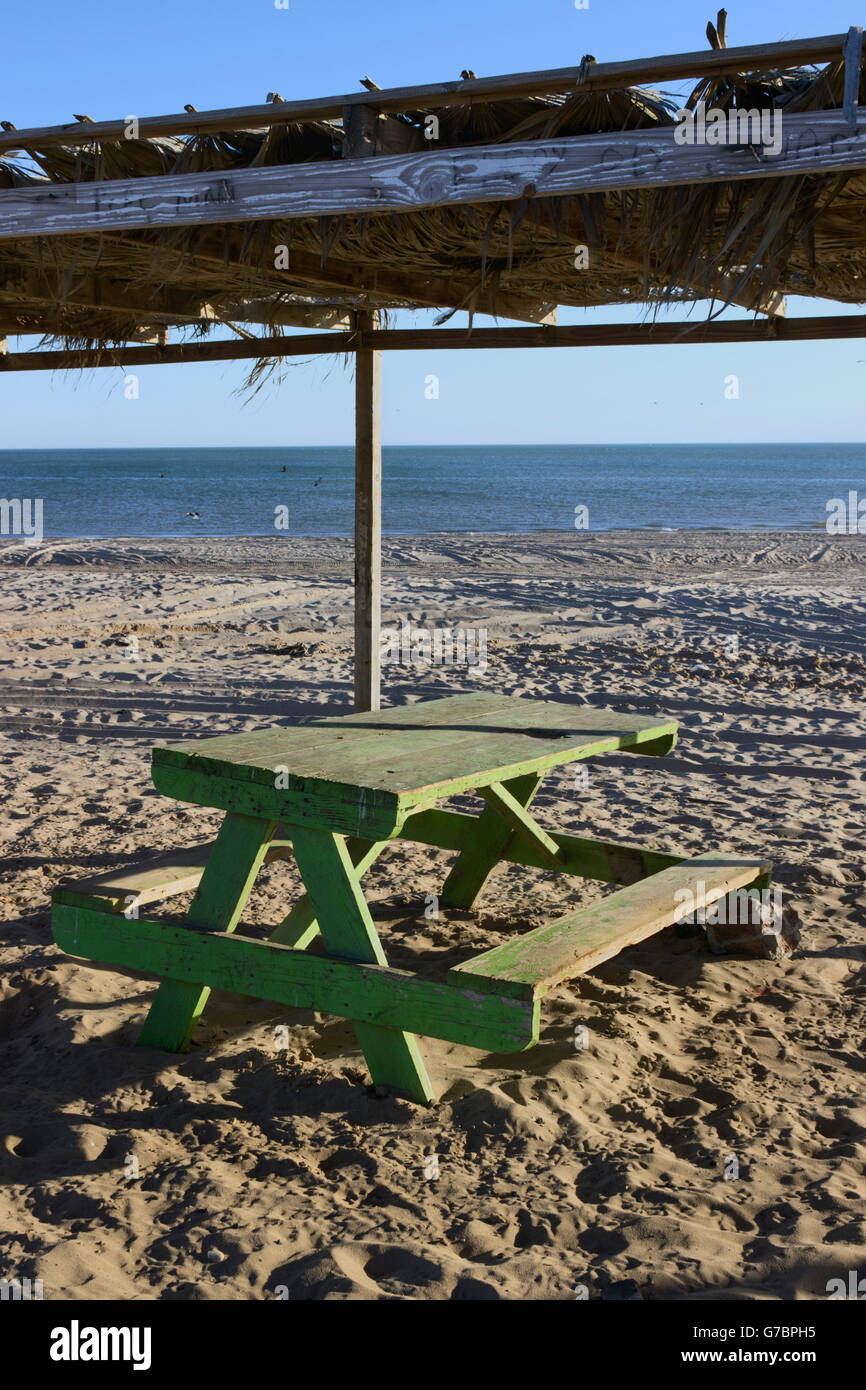 Rustic bench at the beach Stock Photo - Alamy