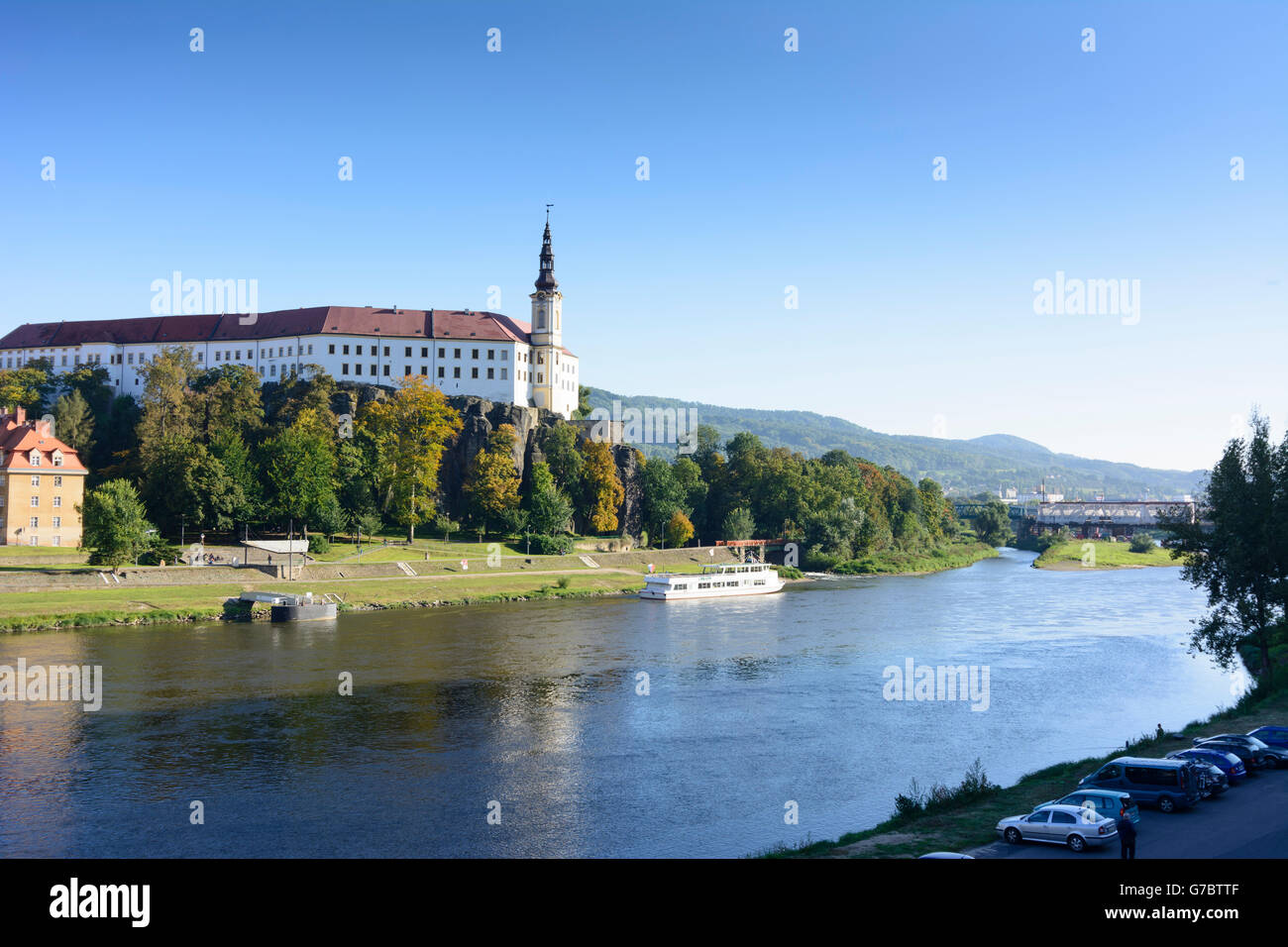 Děčín Castle on the river Labe (Elbe), Děčín (Tetschen), Czech Republic ...