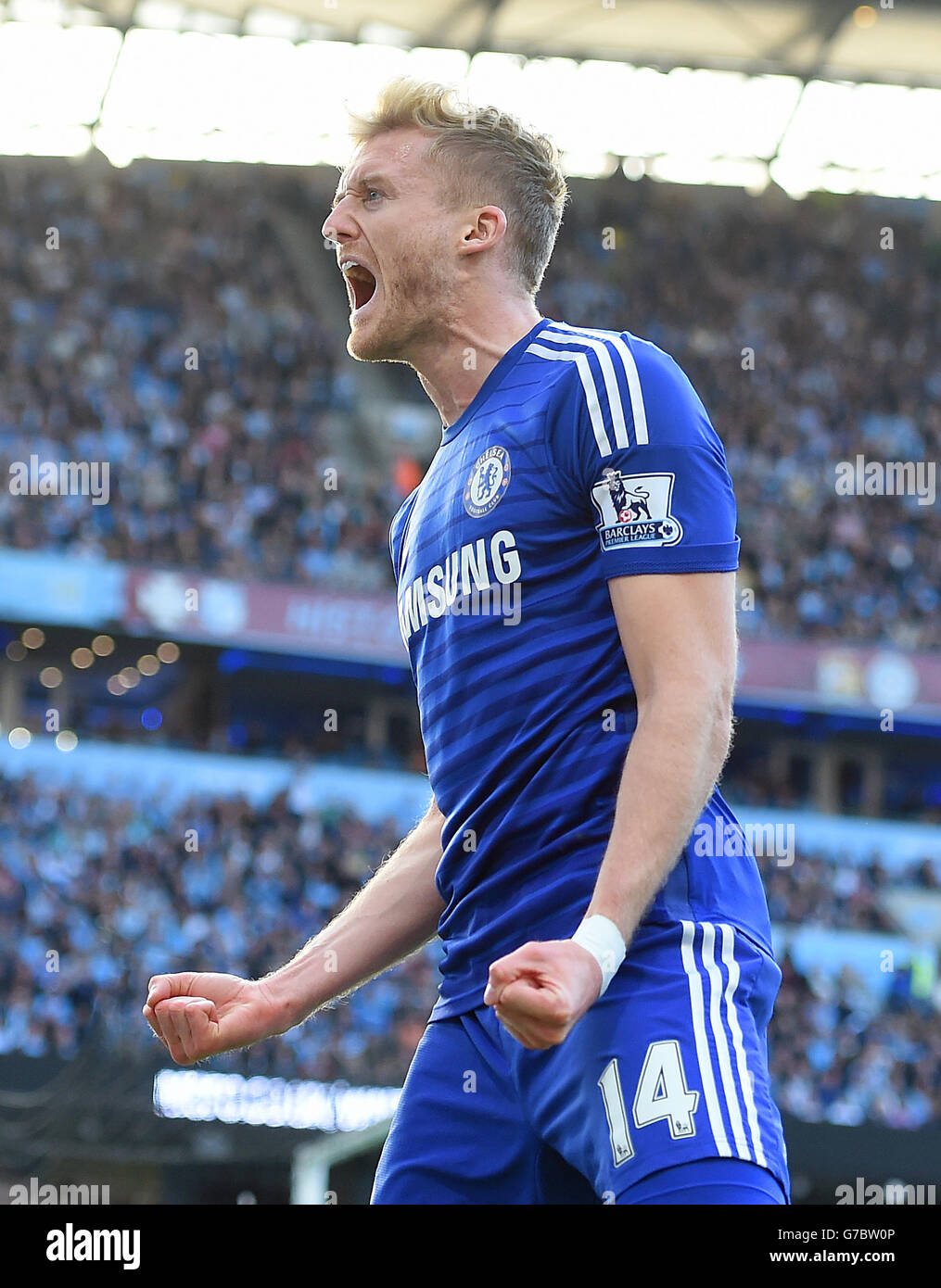 Soccer chelsea schuerrle hi-res stock photography and images - Alamy