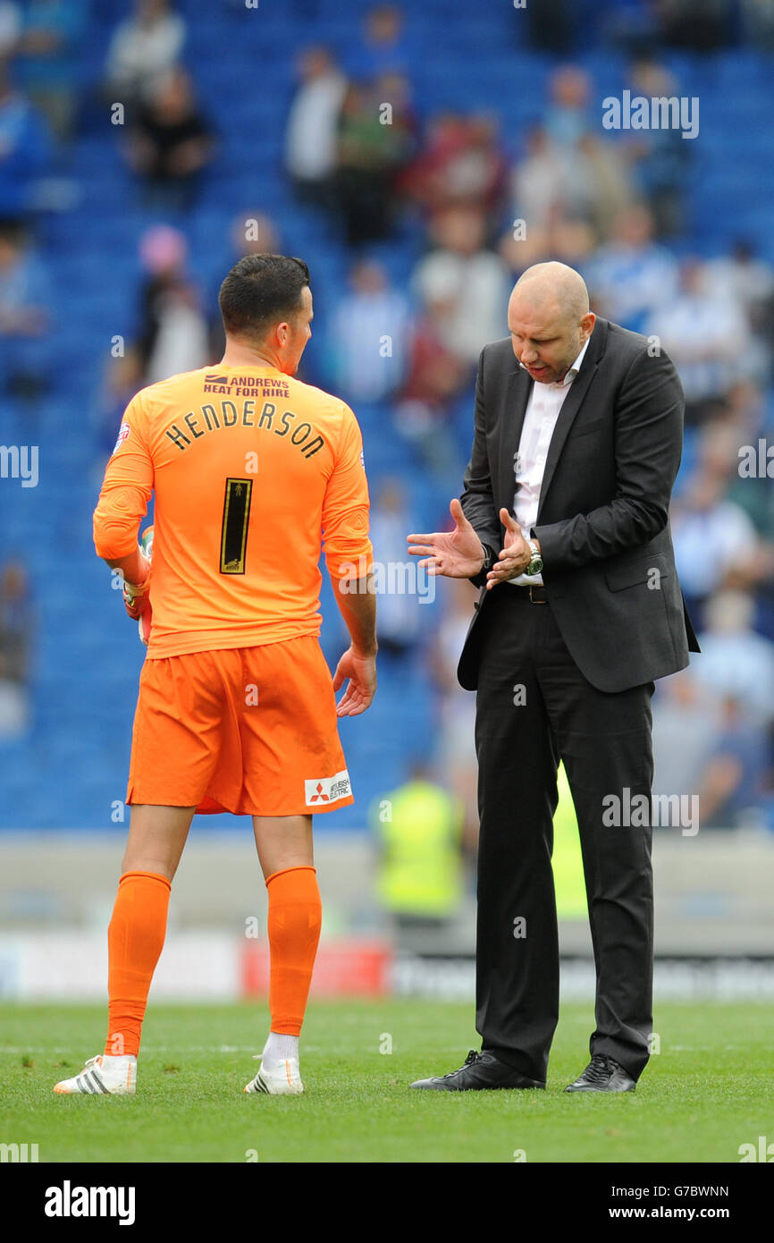 Charlton Athletic manager Bob Peeters with goalkeeper Stephen Henderson ...