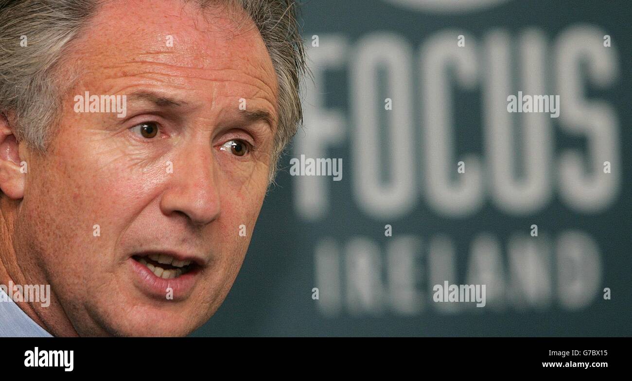 Social homeless people head head shot speaking declan jones hi-res ...