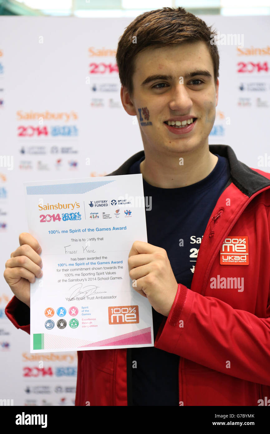 Winner of the Spirit of the Games award Fraser Kane during the ...