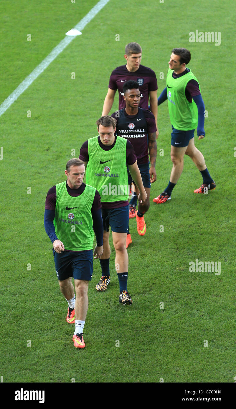 Wayne during training session at the st jakob park stadium hi-res stock ...