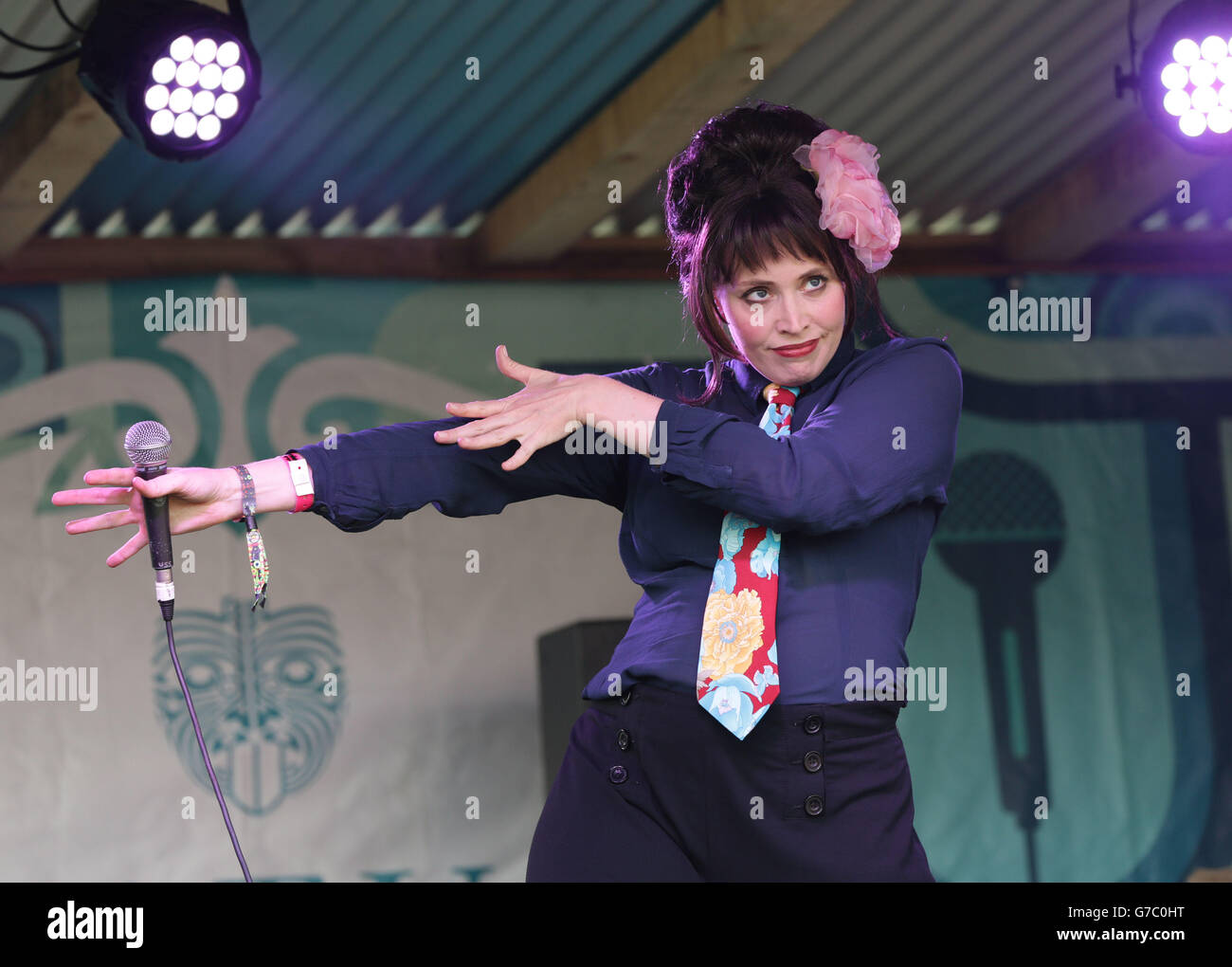 Kate bush singer 2014 hi-res stock photography and images - Alamy