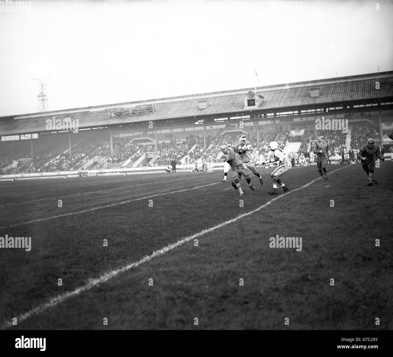 American Football - U.S.A.F.E Football Championships - Chicks v Rockets ...