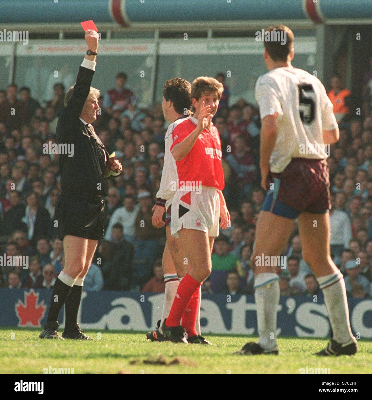 Tony gale west ham hi-res stock photography and images - Alamy