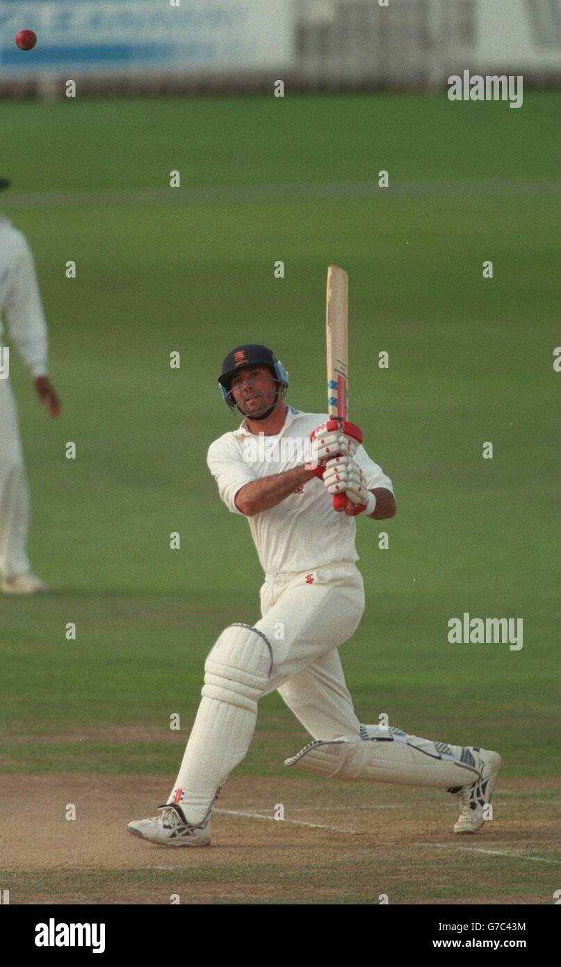 Cricket. Warwickshire v Essex. Ronnie Irani, Essex Stock Photo - Alamy