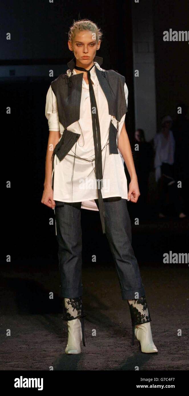 Boudicca fashion show hi-res stock photography and images - Alamy