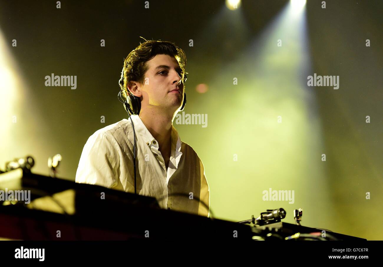 Xx hi-res stock photography and images - Alamy