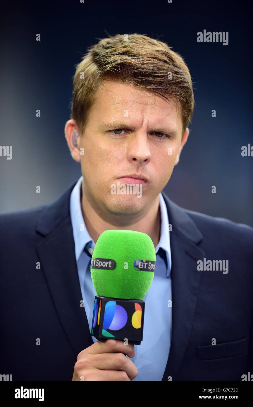 Headshot head shot portrait presenter presenters hi-res stock ...