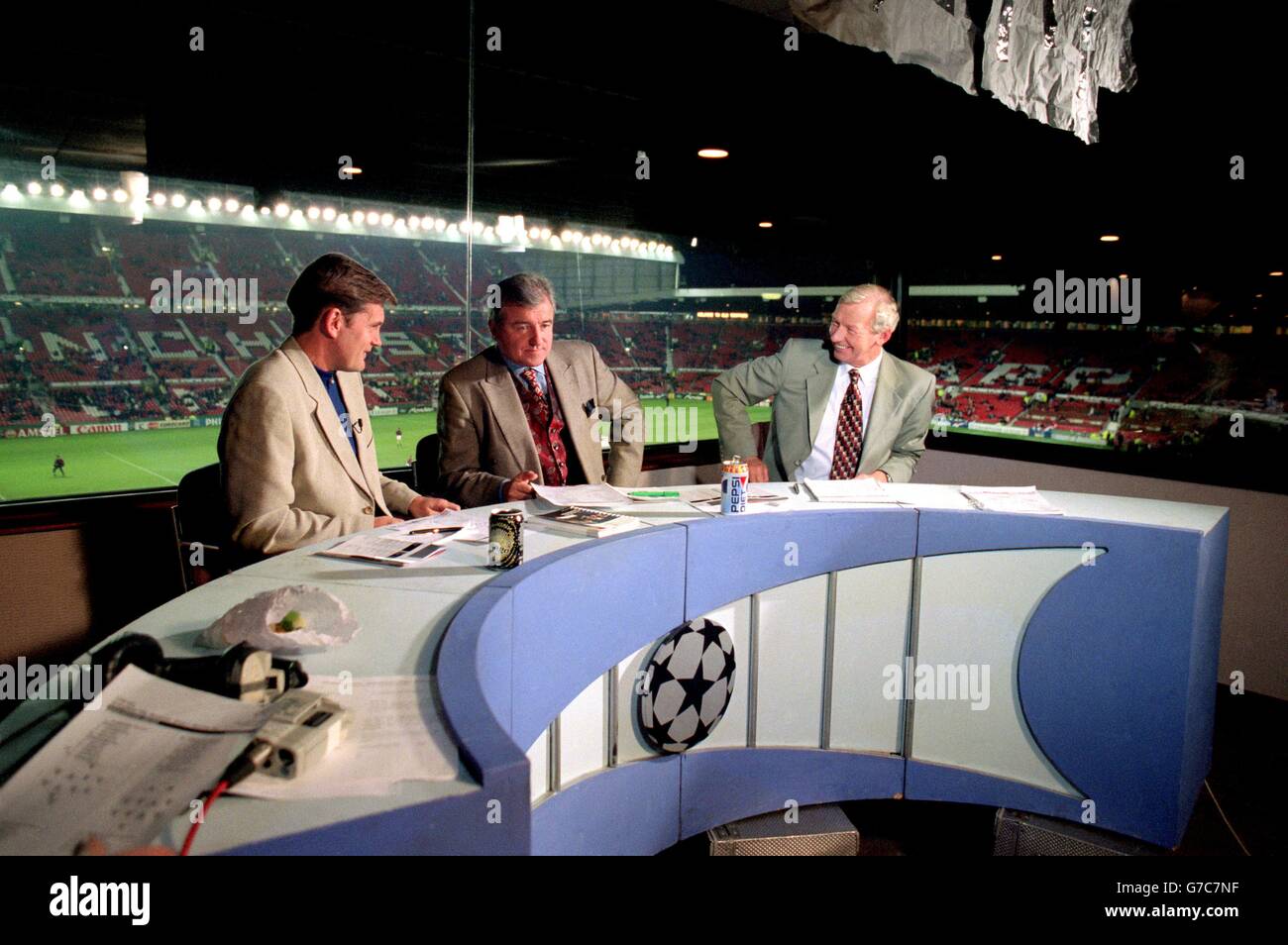 Media manchester united interview hi-res stock photography and images ...