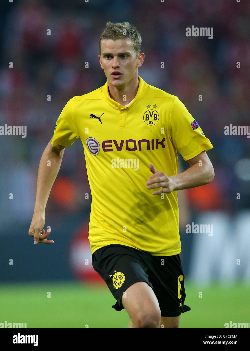 Soccer - UEFA Champions League - Group D - Borussia Dortmund v Arsenal ...