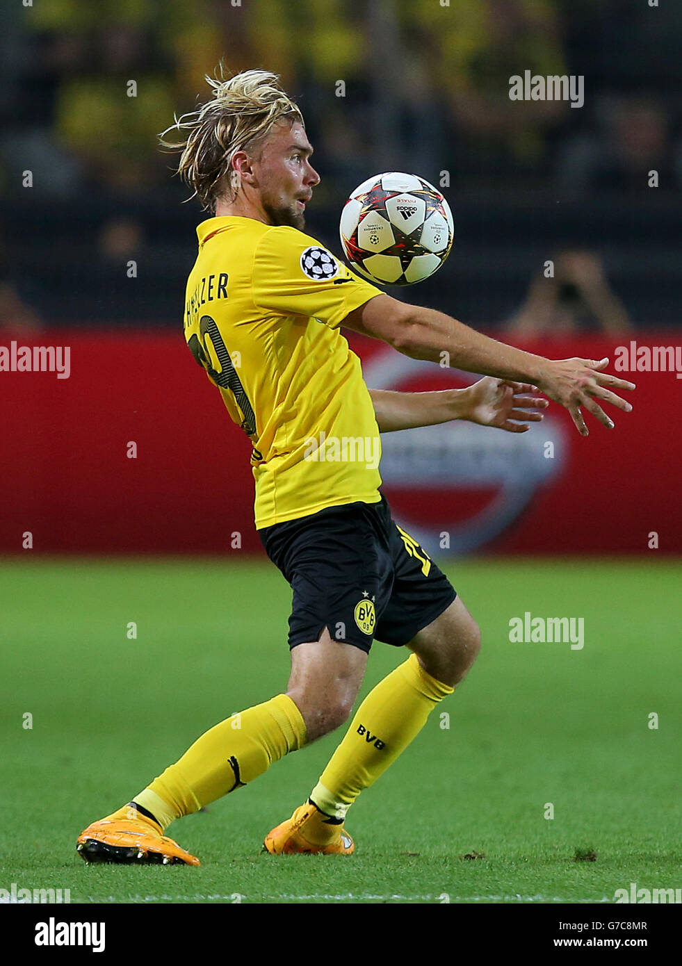 Soccer - UEFA Champions League - Group D - Borussia Dortmund v Arsenal ...