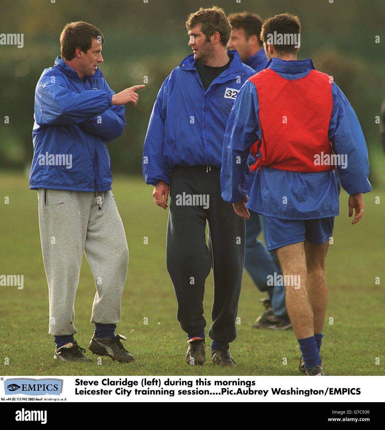 Soccer ... LEICESTER CITY TRAINNING .... Steve Claridge (left) during ...