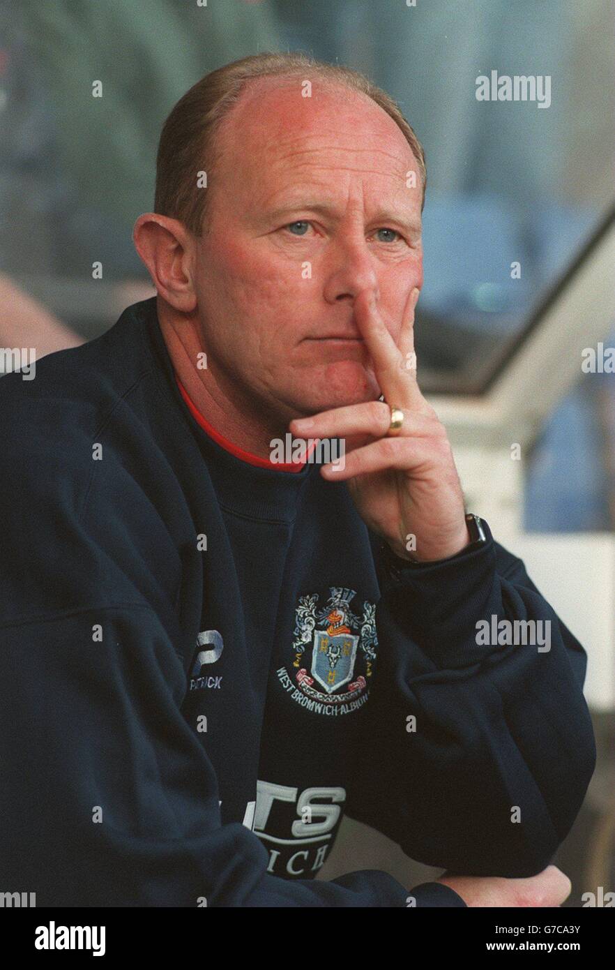 Alan buckley football manager hi-res stock photography and images - Alamy
