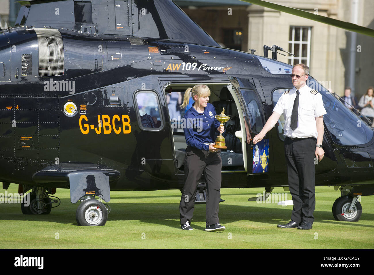 17 year old golfer Kayleigh Singer, from South Queensferry flew into ...