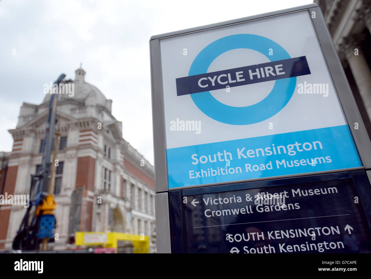 London Cycle Hire Stock. General view of a sign for the London Cycle ...