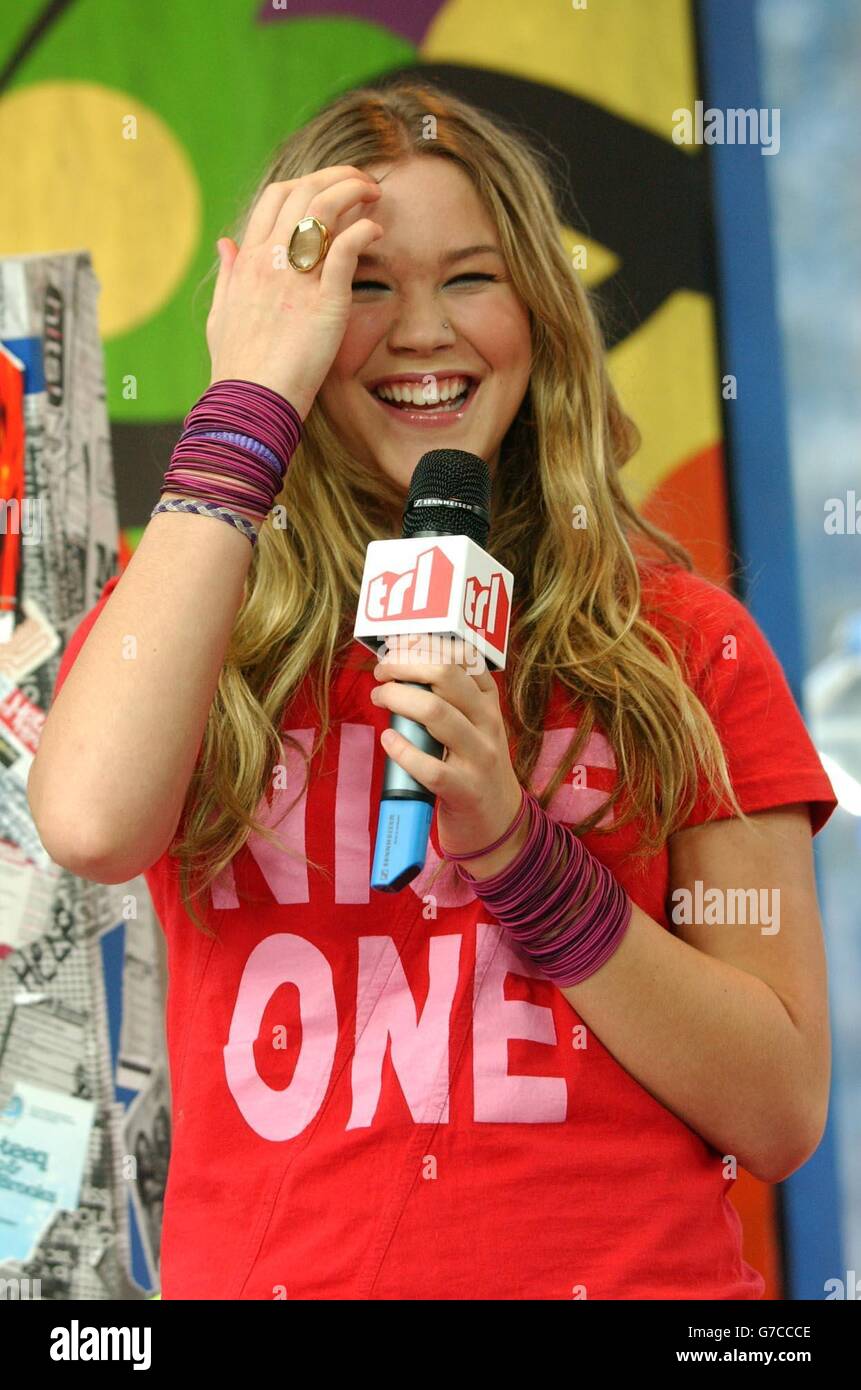 Teenage soul singer Joss Stone during her guest appearance on MTV's TRL ...