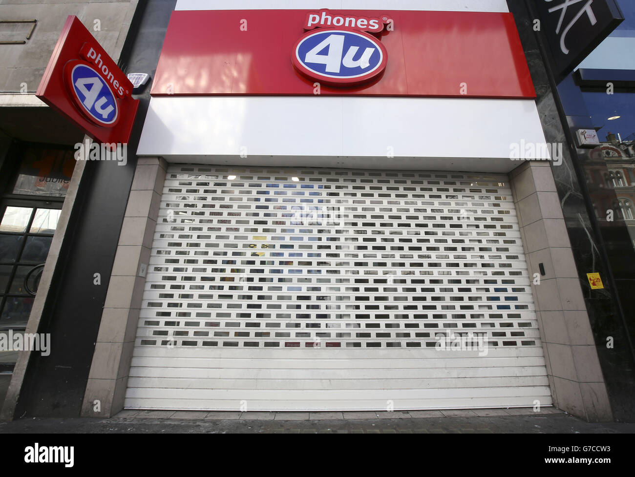 Phones 4U in administration Stock Photo - Alamy