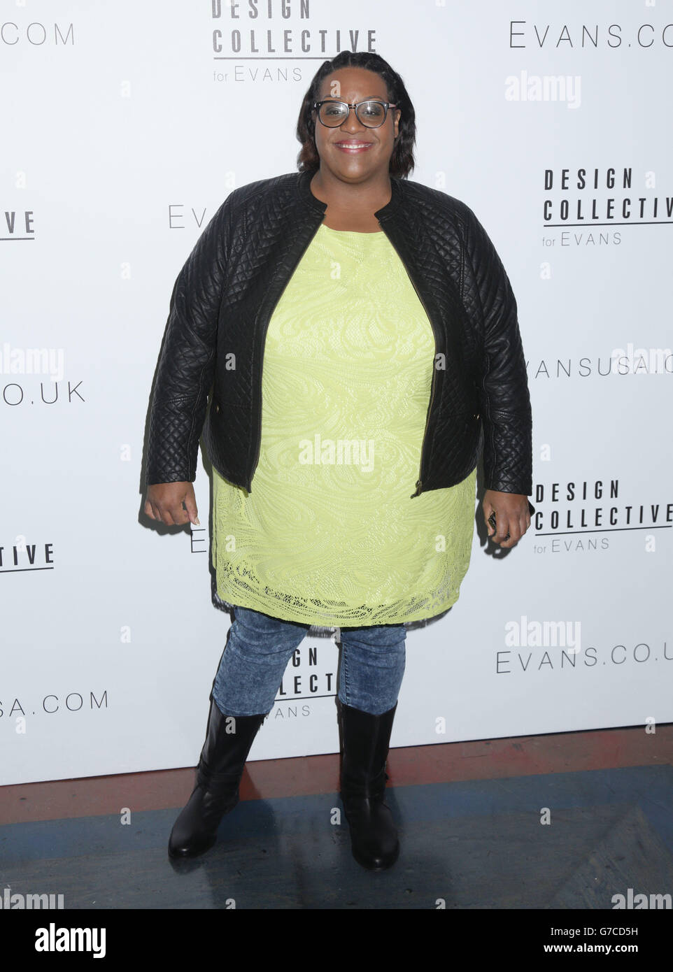 Plus size model jeans hi-res stock photography and images - Alamy