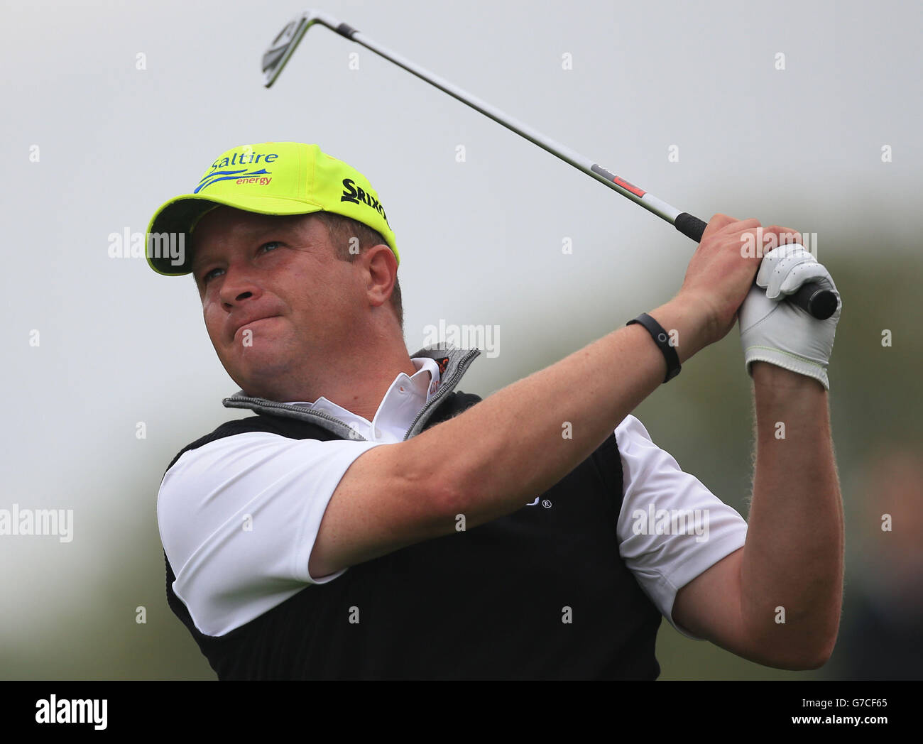 Scotlands greig hutcheon on the 17th tee hi-res stock photography and ...
