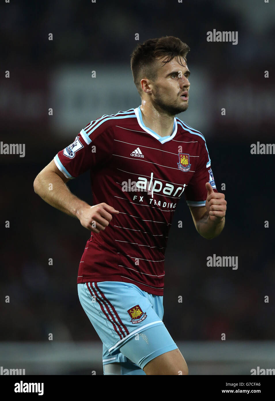 West ham uniteds carl jenkinson hi-res stock photography and images - Alamy