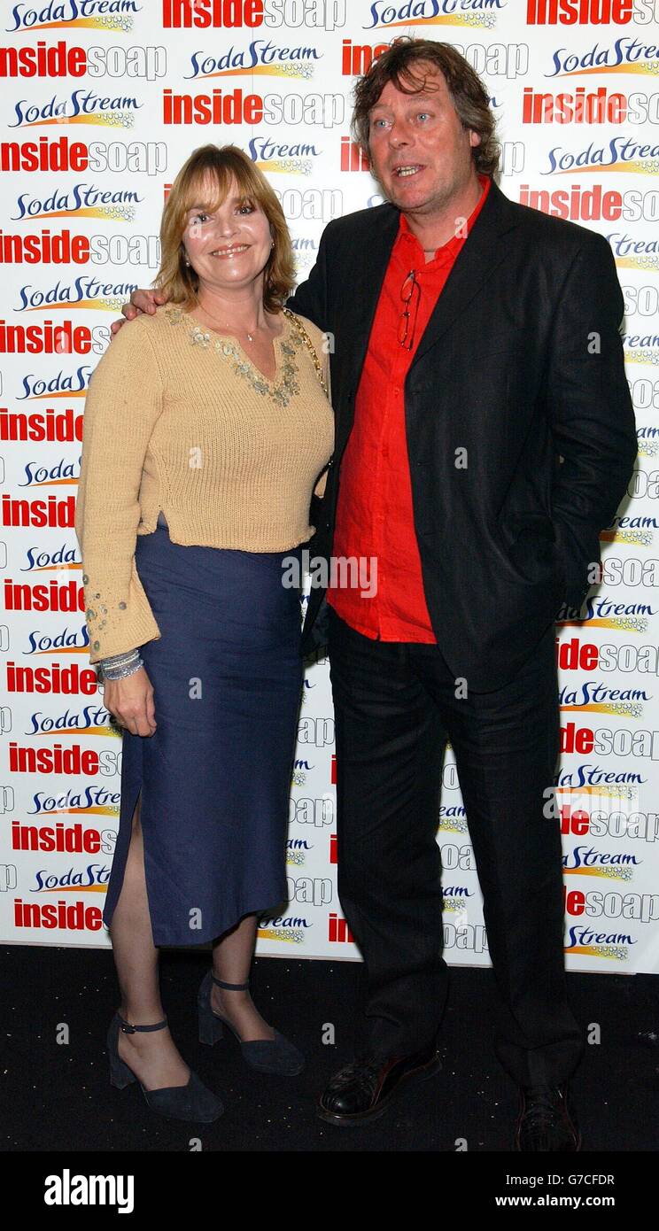 Eastenders soap opera hi-res stock photography and images - Alamy