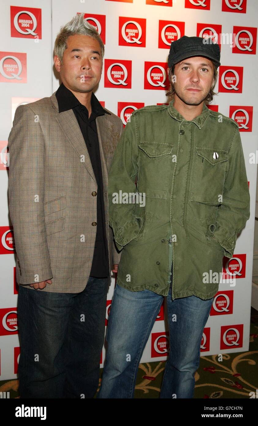 Band members of feeder hi-res stock photography and images - Alamy