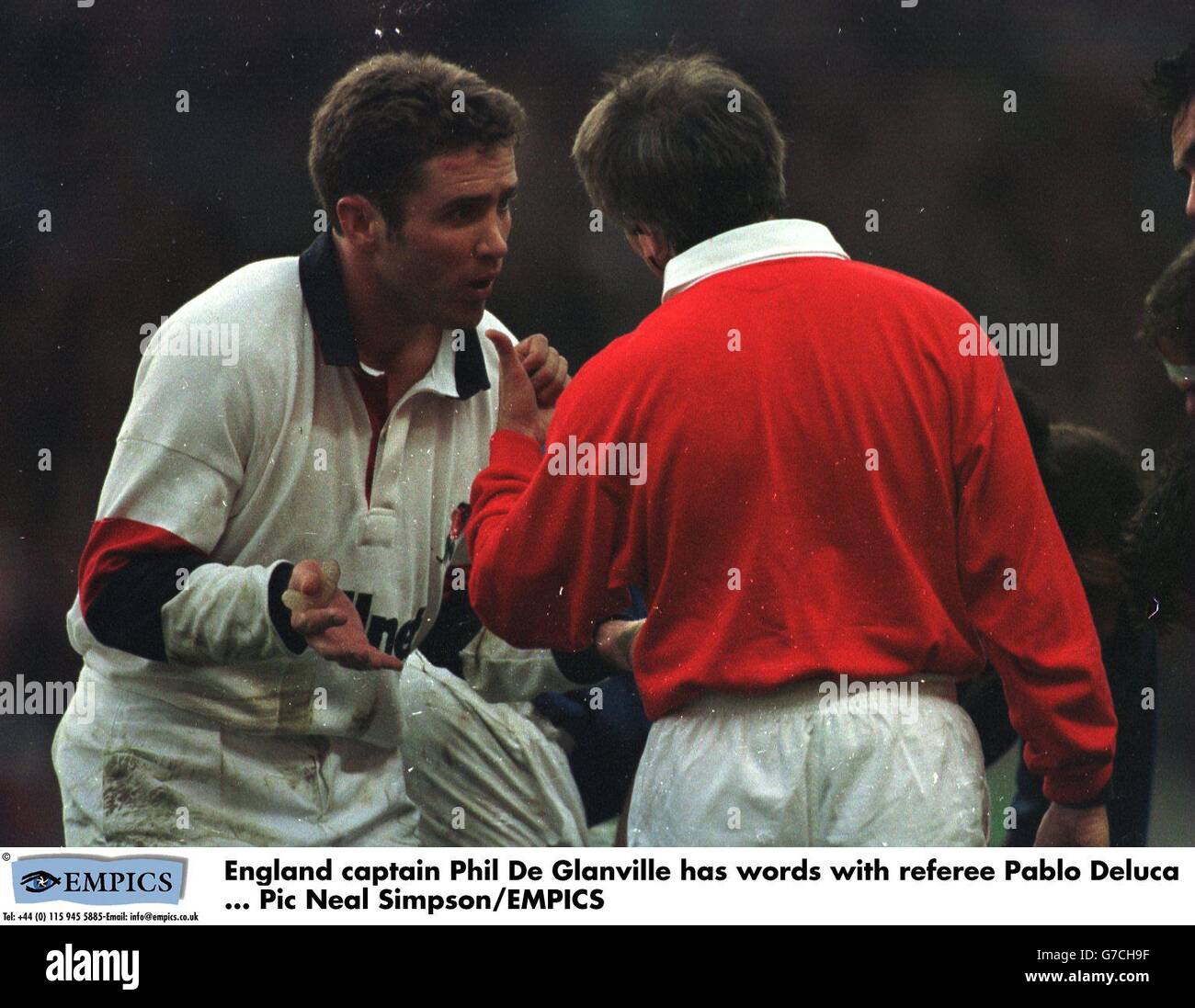England captain Phil De Glanville has words with referee Pablo Deluca ...