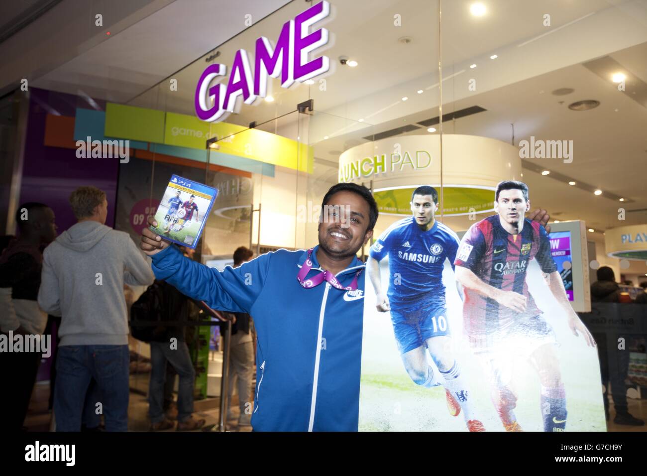 News consumer fifa hi-res stock photography and images - Alamy