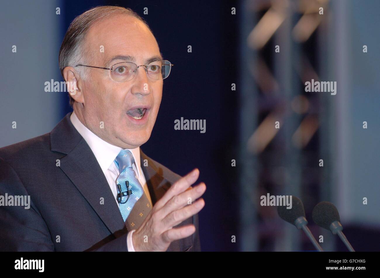 The Leader of the Conservative Party Michael Howard, delivers his ...