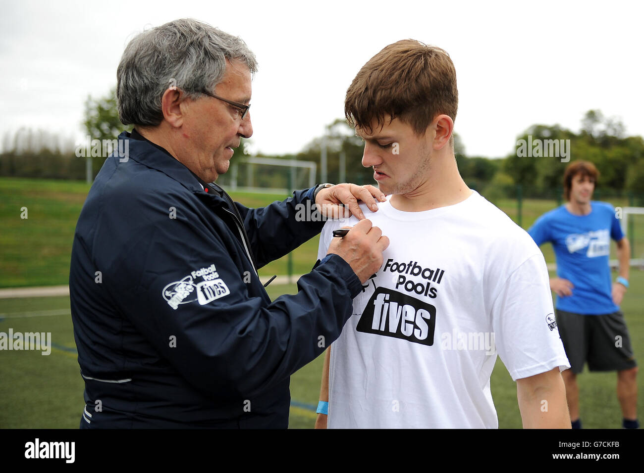 Graham Taylor with competitors during his coaching master class at the ...