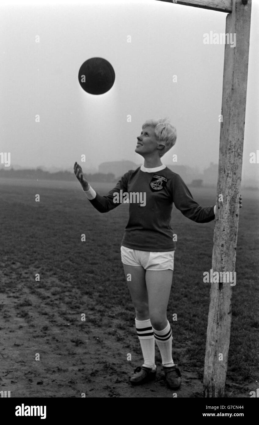 Black female footballer Black and White Stock Photos & Images - Alamy