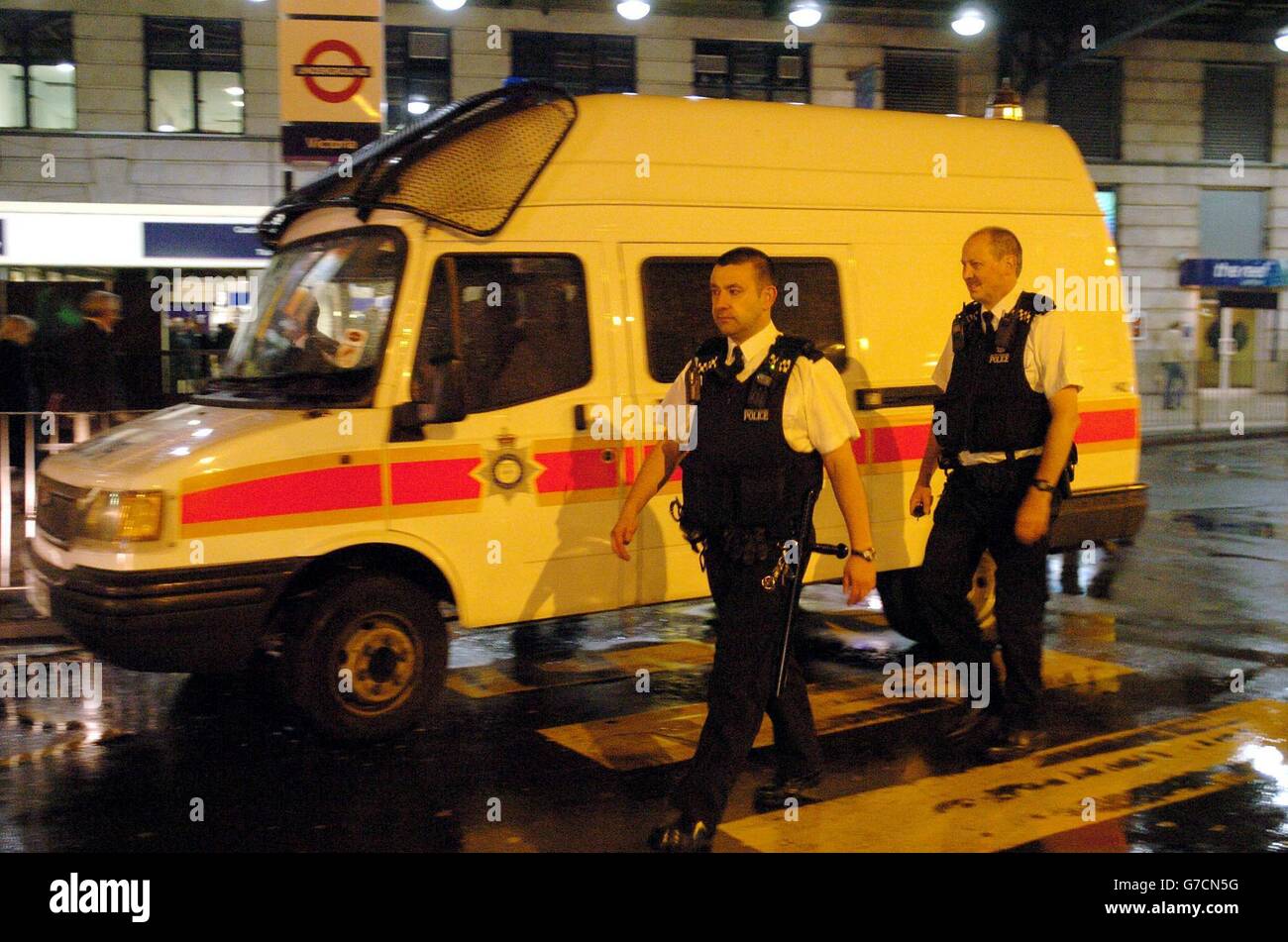 Space invaders hi-res stock photography and images - Alamy