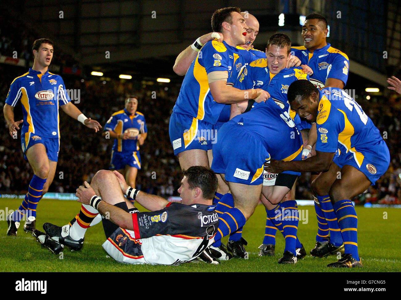 LEEDS V BRADFORD RUGBY LEAGUE FINAL Stock Photo - Alamy
