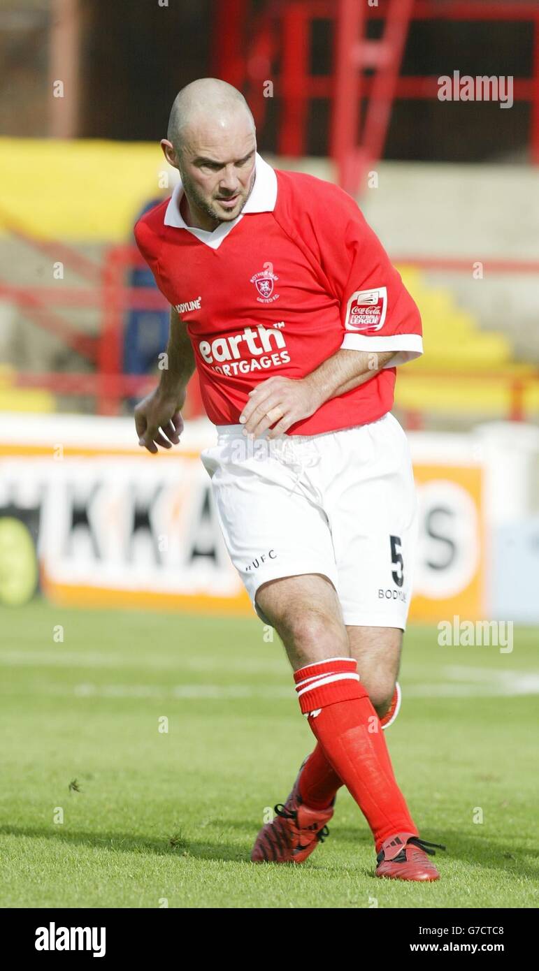 Darren Garner of Rotherham in action during the Coca-Cola Championship ...