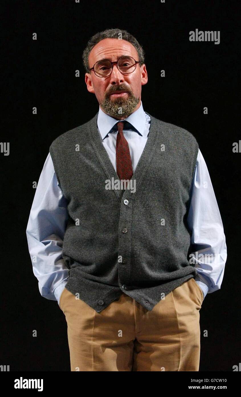 Antony sher hi-res stock photography and images - Alamy