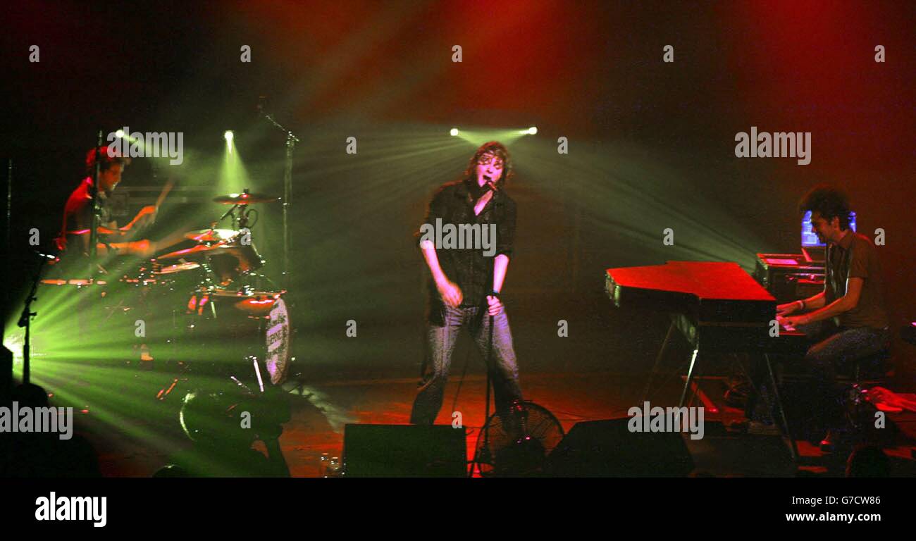 Keane concert hi-res stock photography and images - Alamy
