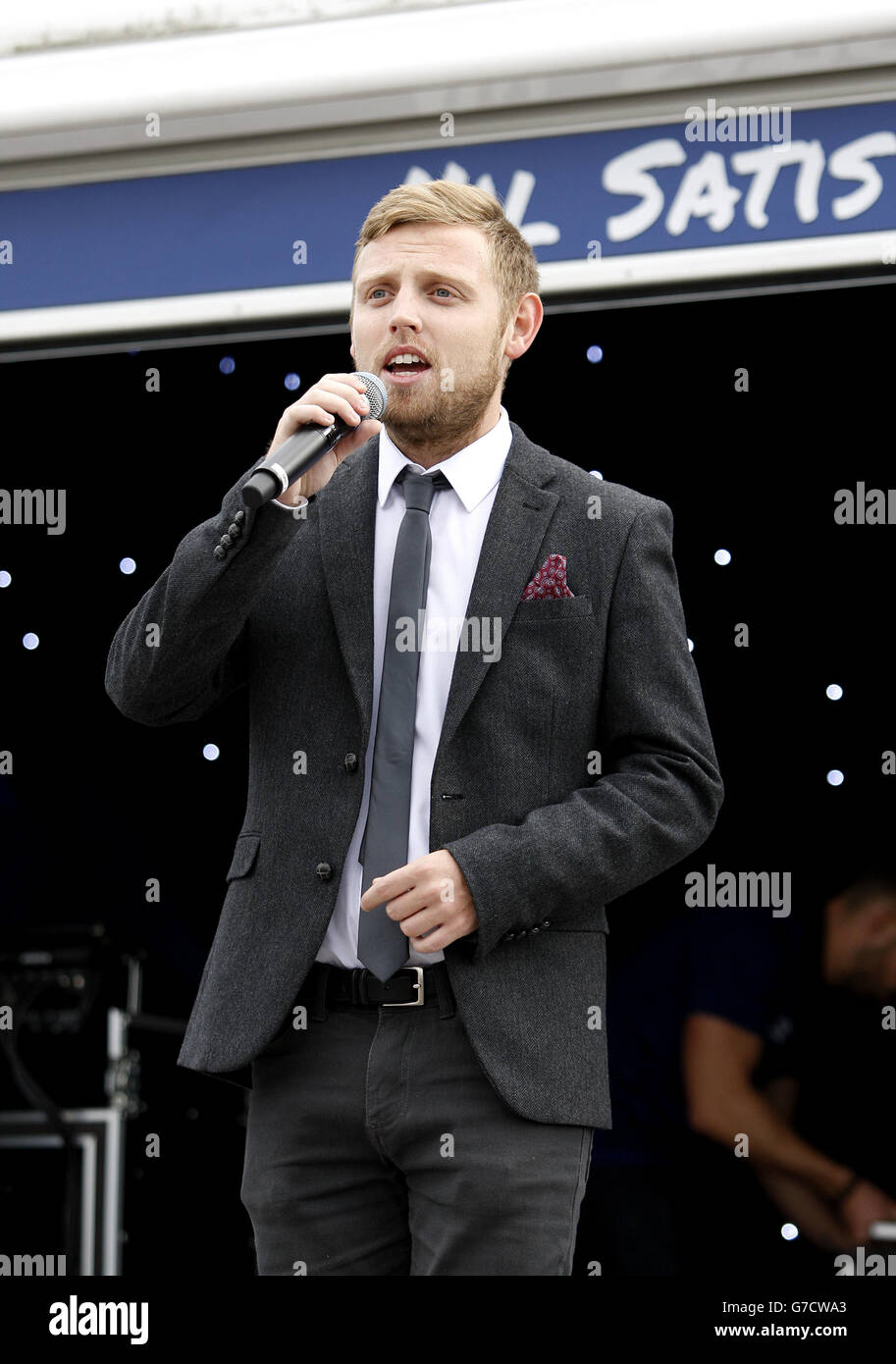 Singer Gary Barker entertains the Everton fans in the Fan Zone Stock ...