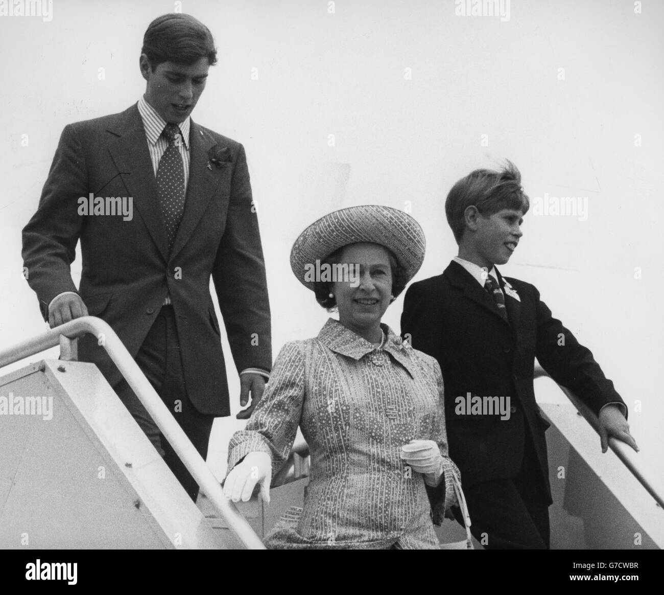 Officially opened by queen elizabeth ii hi-res stock photography and ...