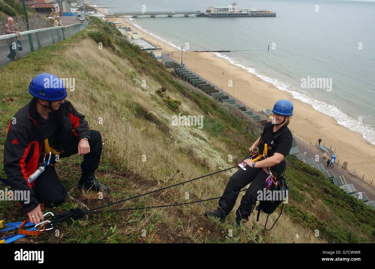 Dorset police officers PC Garry Cripps (left) and WPC Lynne Cooper ...