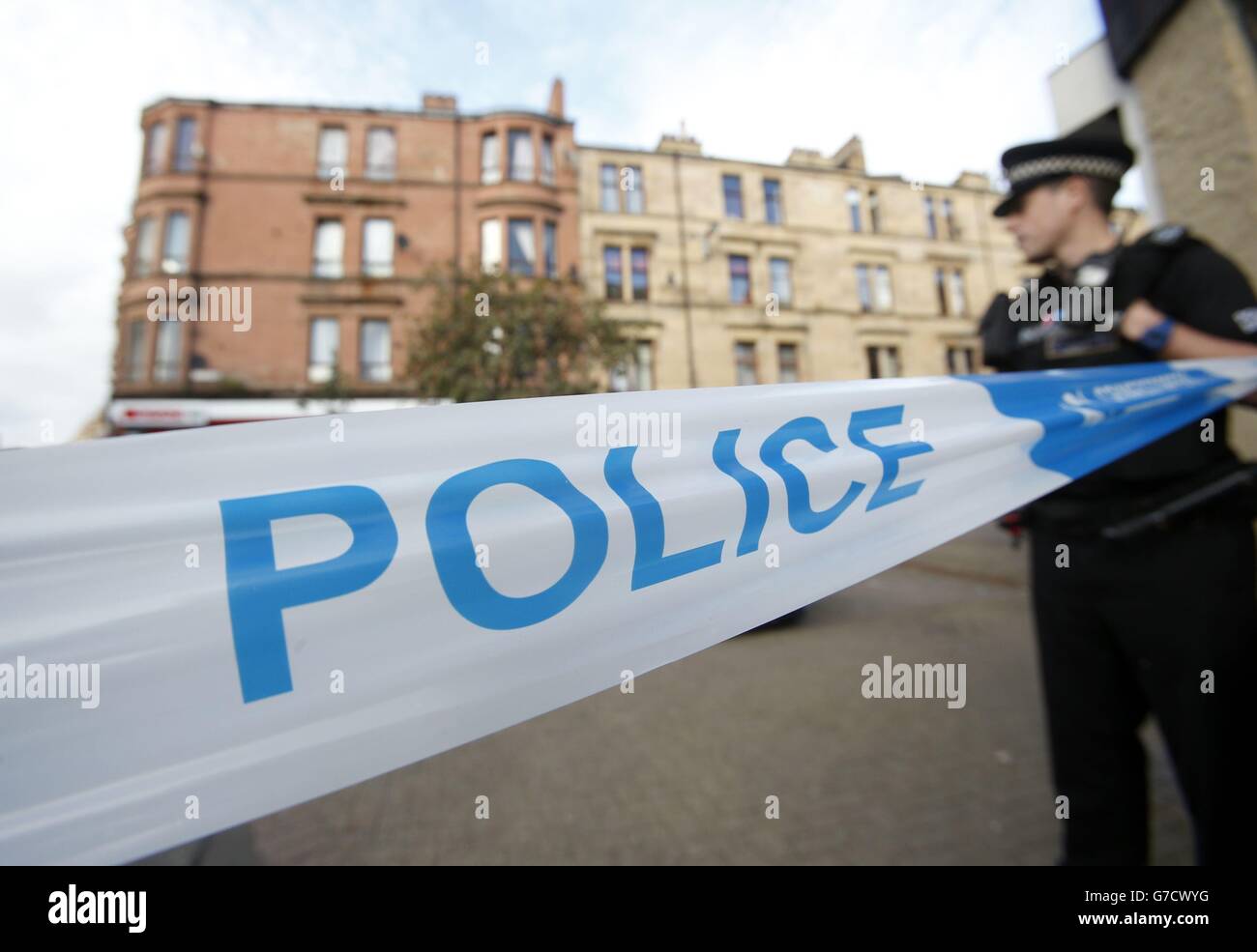 Armed police called to incident Stock Photo - Alamy