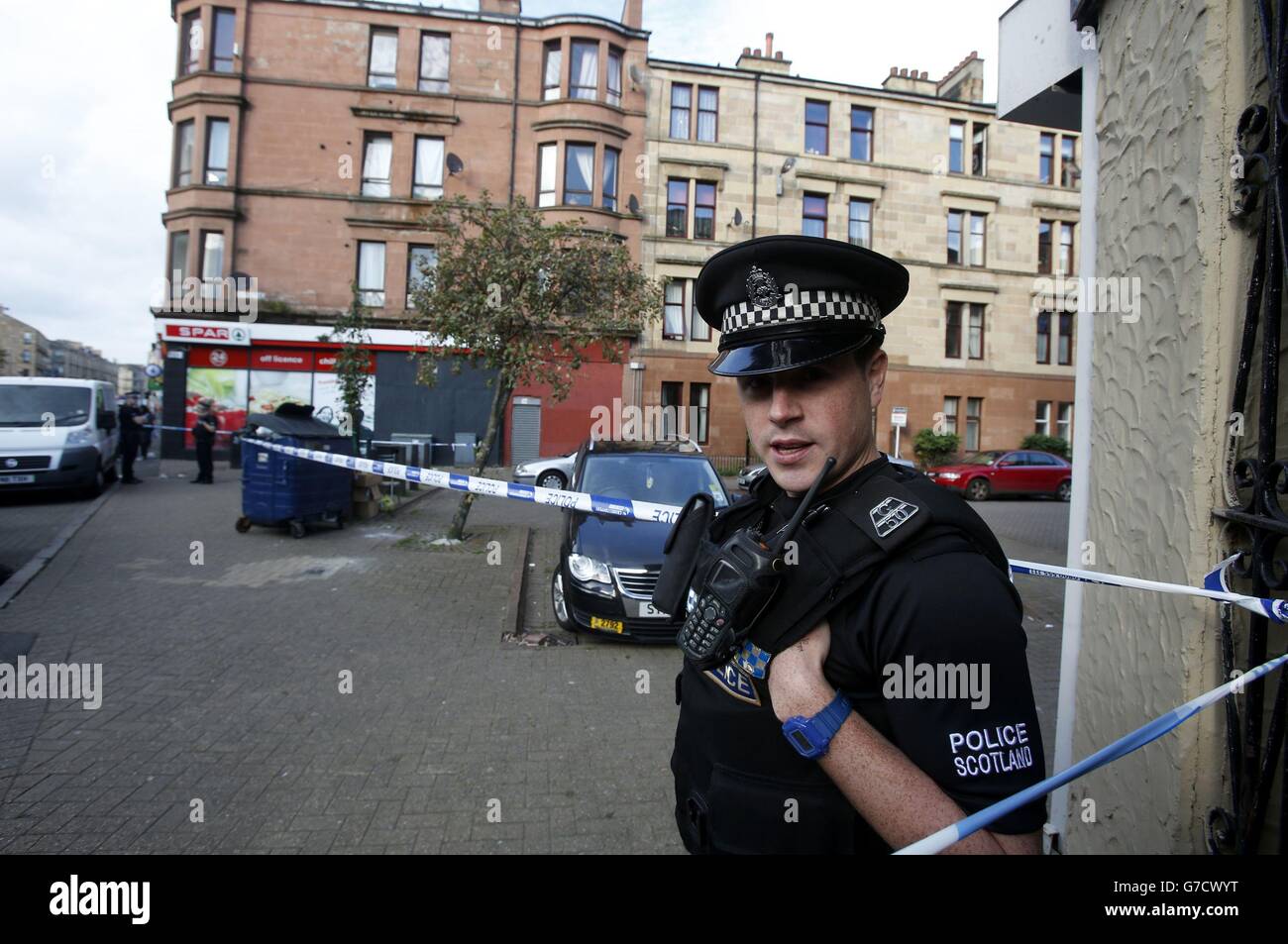 Armed police called to incident Stock Photo - Alamy