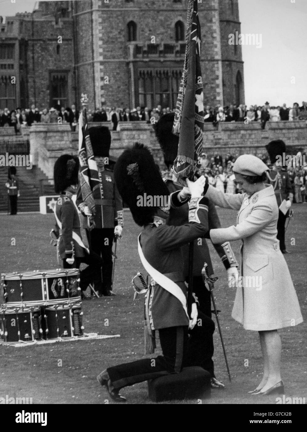 Royalty - Queen Elizabeth II - Windsor Castle Stock Photo - Alamy