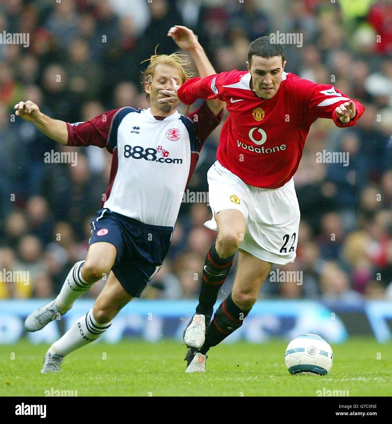 Football action john oshea gaizka mendieta hi-res stock photography and ...