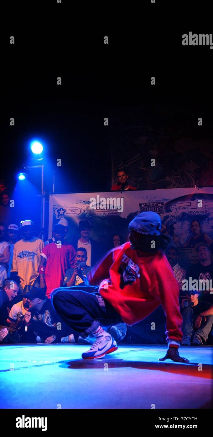 PS2 UK B-Boy breakdancing Championships Stock Photo - Alamy