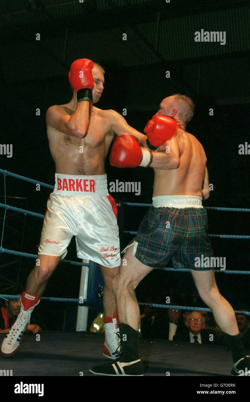 Boxing. L-R: Jason Barker and Ray Newbury Stock Photo - Alamy