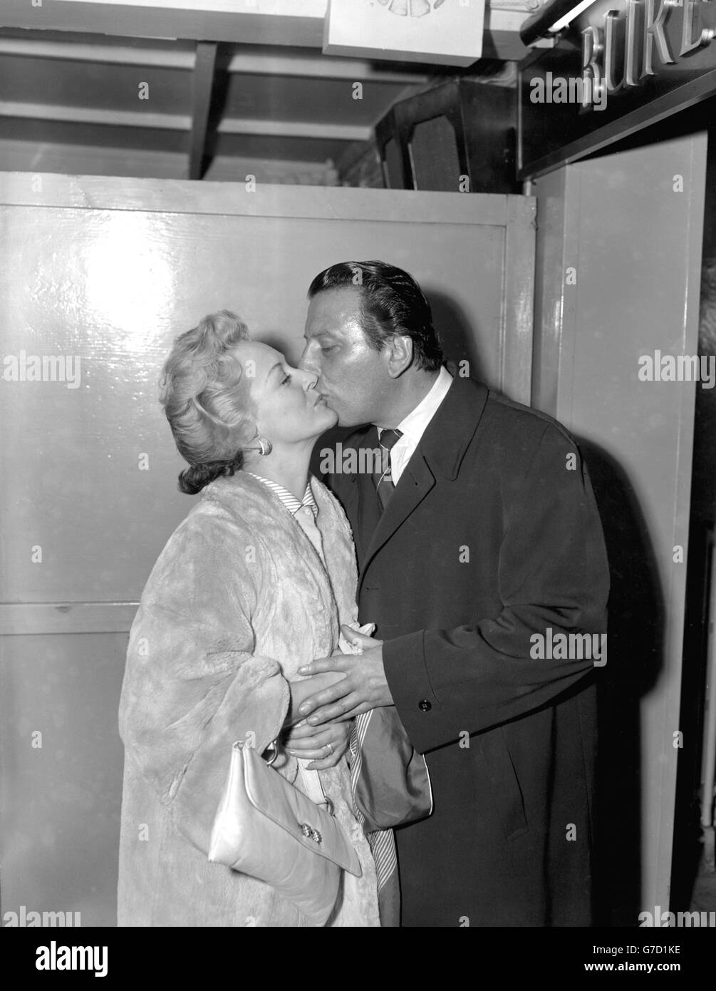 Bernard delfont hi-res stock photography and images - Alamy